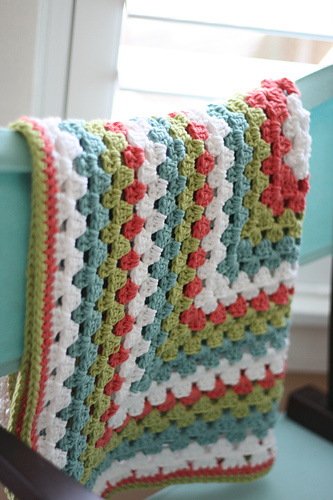 Ravelry: Traditional Granny Square pattern by Donna Higgins