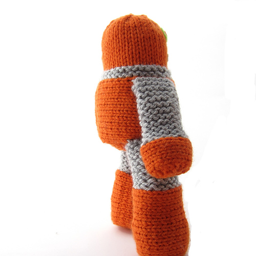 Ravelry: Robot pattern by Clare Doornbos
