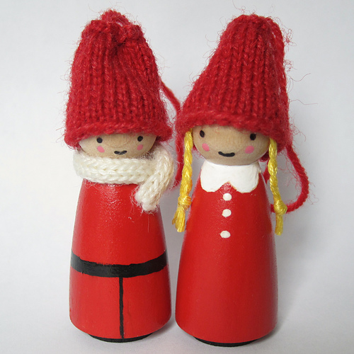 Ravelry: Little Snow People pattern by Kathy Lewinski