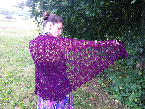 Ravelry: Susanne pattern by Julia Riede