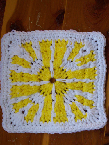 Ravelry: Intersection 6 inch Square pattern by Cynthia Boylan