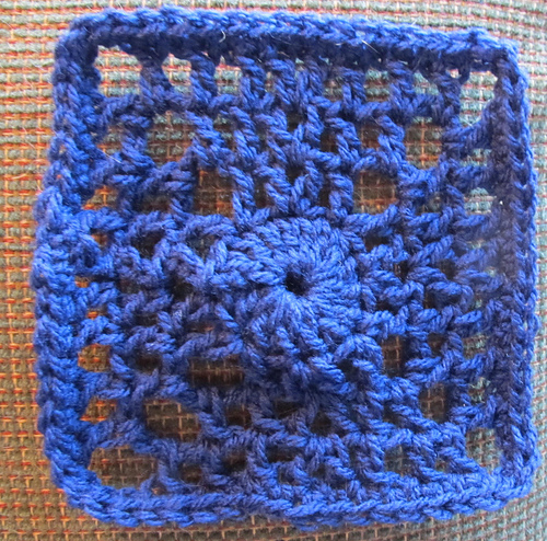 Ravelry: Simply EZ PZ 6 inch square pattern by Anastacia Zittel