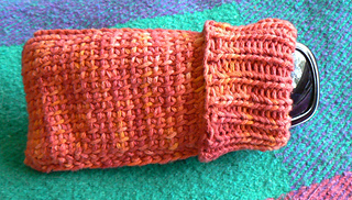 Ravelry: Tuni/Knit Turtleneck Eyeglass Case pattern by Tuni C. Weaver