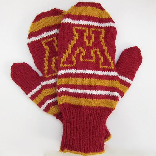 Ravelry: Women's Go Team Mittens pattern by Kathy Lewinski