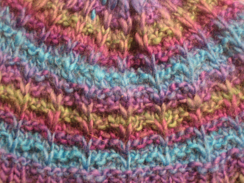 Ravelry: Whale Fluke Hat pattern by liz commotion