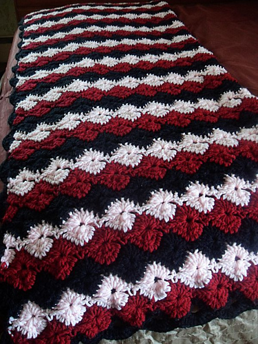 Ravelry: Star Shell Afghan #722-14 pattern by Columbia-Minerva