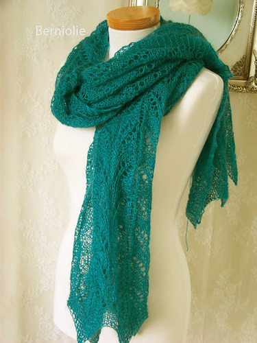Ravelry: Hemingway pattern by Bernadette Ambergen