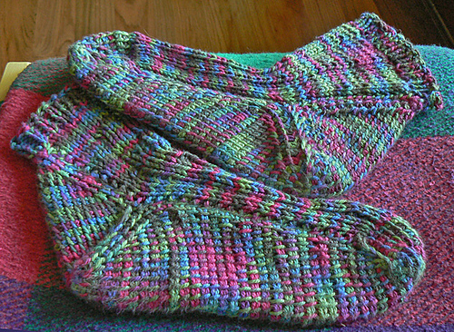Ravelry: Tuni/Knit House Socks pattern by Tuni C. Weaver
