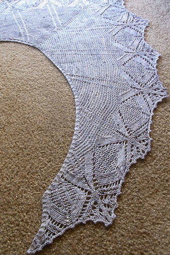 Ravelry: Grand Teton Shawl pattern by verybusymonkey