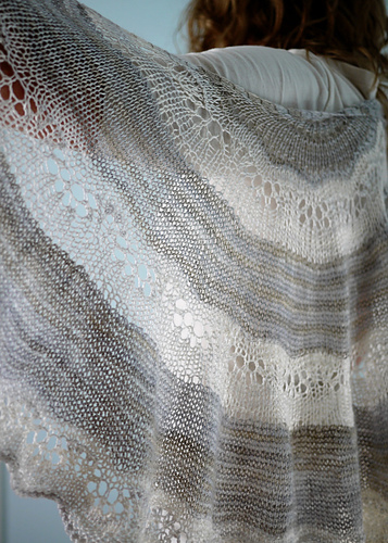 Ravelry: Galatea Shawl pattern by Tori Gurbisz Chapel