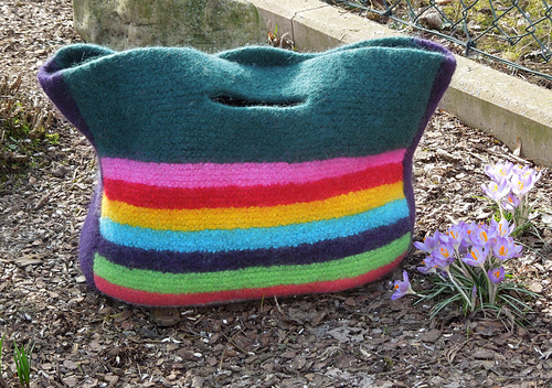 Ravelry: große Filztasche mit Streifen pattern by Landlust Design Team