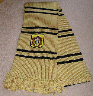 Ravelry: Hufflepuff 1x1 Rib Scarf pattern by dreamcatcher