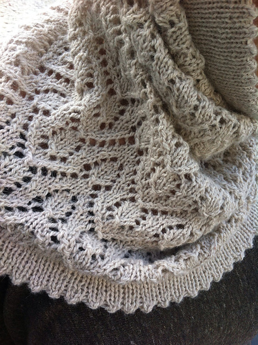 Ravelry: Vanora pattern by Ash Kearns