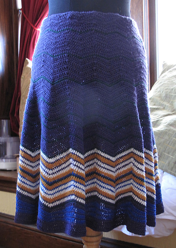 Ravelry: Asquint Skirt pattern by Annie Modesitt