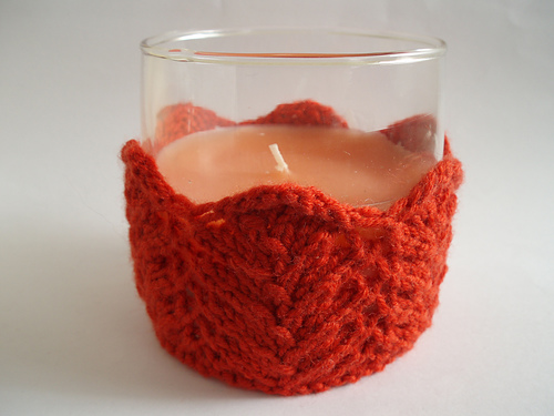 Ravelry: 26 Lacy Tealight Covers pattern by Debbie Bliss
