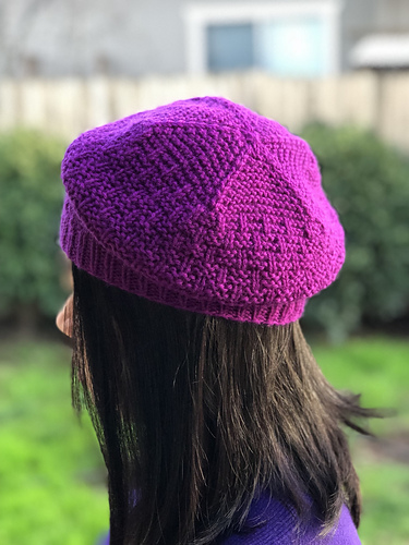 Ravelry: Raspberry Jam Beret pattern by Ainur Berkimbayeva