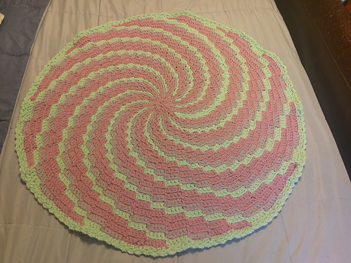 Ravelry: Varicolor Vortex pattern by 10 Hours or Less