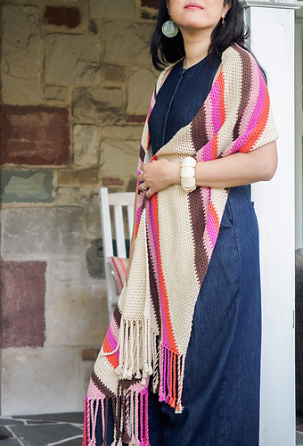 Ravelry: Throwback Wrap pattern by ChiWei Ranck