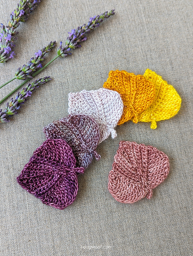 Ravelry: Flirty Foliage Aspen pattern by ChiWei Ranck