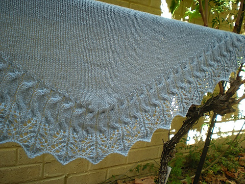 Ravelry: Treble Clef Shawl pattern by Roxanne Yeun