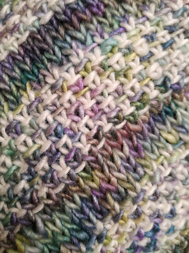 Ravelry: Linen Weave Boomerang pattern by Susan Ashcroft