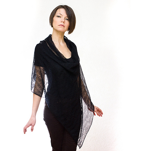 Ravelry: Lace poncho pattern by ToBeStudio