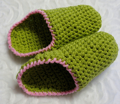 Ravelry: 35-Women's Mule Slippers / Mules pour femmes pattern by ...
