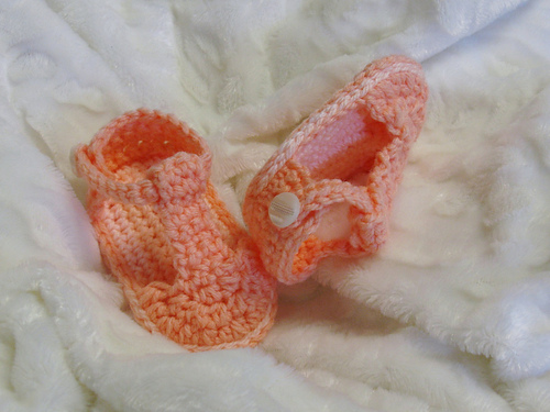 Ravelry: 66-T-Bar Baby Sandals / Sandales pour bébés pattern by ...
