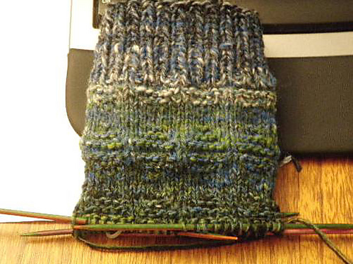 Ravelry: Macho socks pattern by Prague Loop
