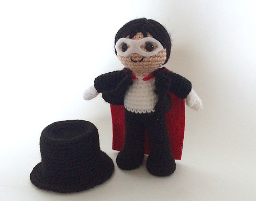 Ravelry: Tuxedo Mask Amigurumi pattern by 53stitches