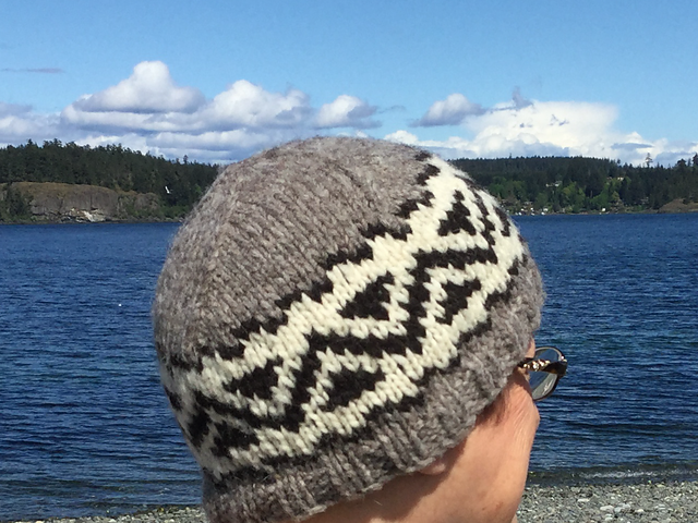 Ravelry: Salish Fusion Toque & Fingerless Mitts pattern by Sylvia Olsen