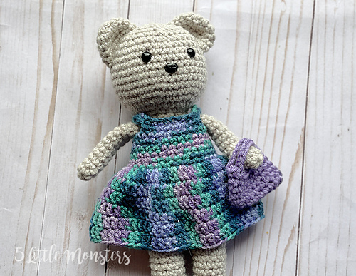 Ravelry: Long Legged Animals Clothes and Accessories pattern by Erica Dietz
