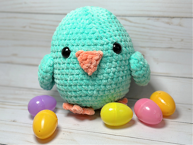 Ravelry: Squishy Chick pattern by Erica Dietz