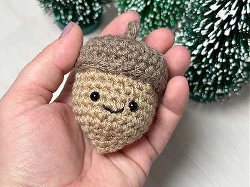 Ravelry: Tiny Acorn pattern by Erica Dietz