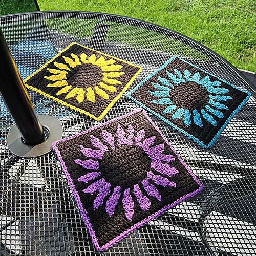 Ravelry: Sunflowers pattern by Alexis Sixel