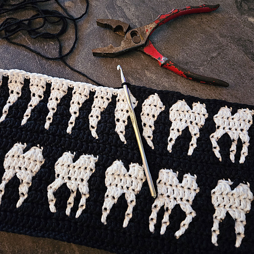 Ravelry: Teeth pattern by Alexis Sixel
