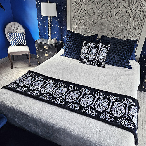 Ravelry: Night Owls pattern by Alexis Sixel