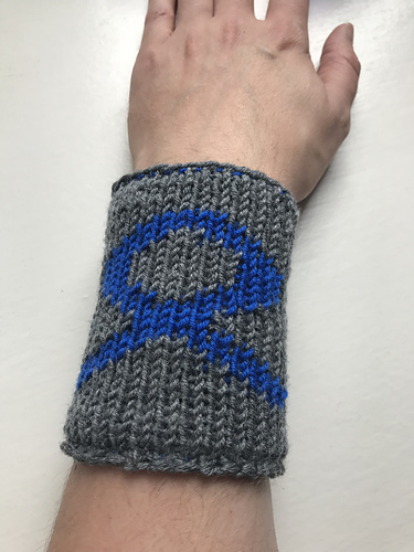 Ravelry: Double knitted ribbon wristband pattern by 8-Bit Knit Nerd