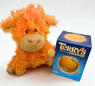 Ravelry: Highland Cow Choc' Orange Cosy pattern by Mandi Wilson