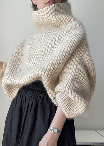 Ravelry: gujo sweater pattern by aegyoknit, by Karoline Skovgaard Bentsen