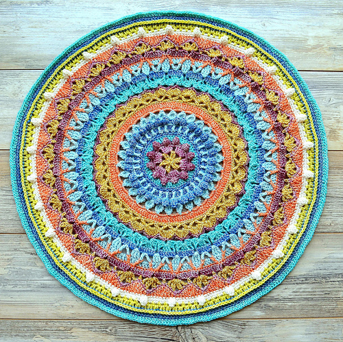 Ravelry: Winnie's Wonderland pattern by The Loopy Stitch