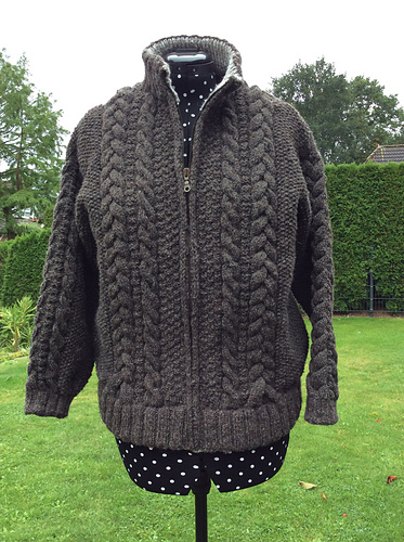 Ravelry: #04 Zip-Up Jacket pattern by Mari Lynn Patrick