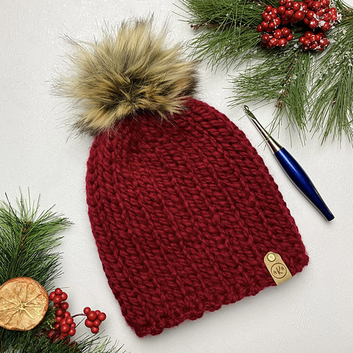 Ravelry: Snow Knot Knit Toque pattern by Danielle Arseniuk