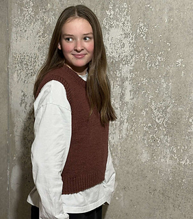 Ravelry: NAYA SLIPOVER pattern by AXELKNIT