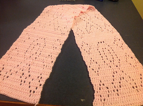 Ravelry: Cancer Ribbon Scarf pattern by Jessica Woofter