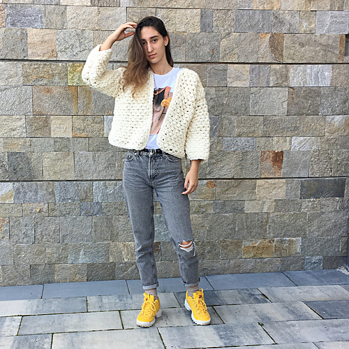 Ravelry: Vanilla sky sweater pattern by Ana D