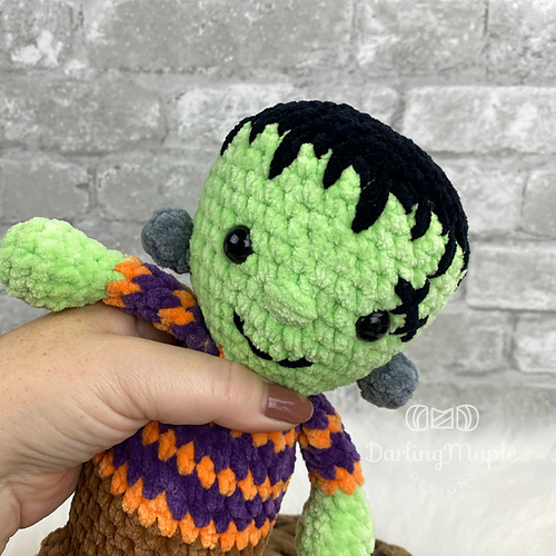 Ravelry: Flip Flop Frankie pattern by Darling Maple Designs