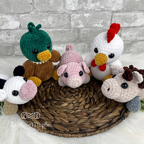 Ravelry: Pocket Pal Mallard Duck pattern by Darling Maple Designs