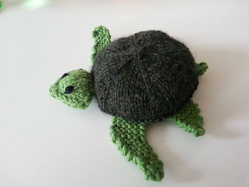 Ravelry: Duuuude the Sea Turtle pattern by cheezombie