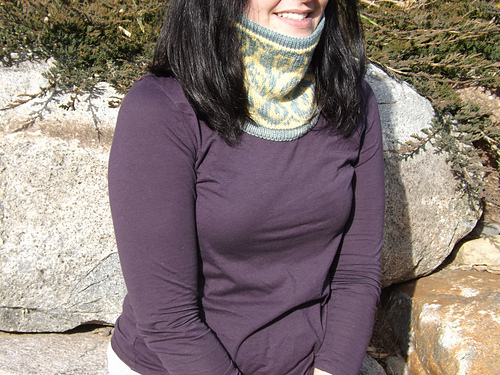 Ravelry: Carinthia Cowl pattern by Elizabeth Mautz-Redmann